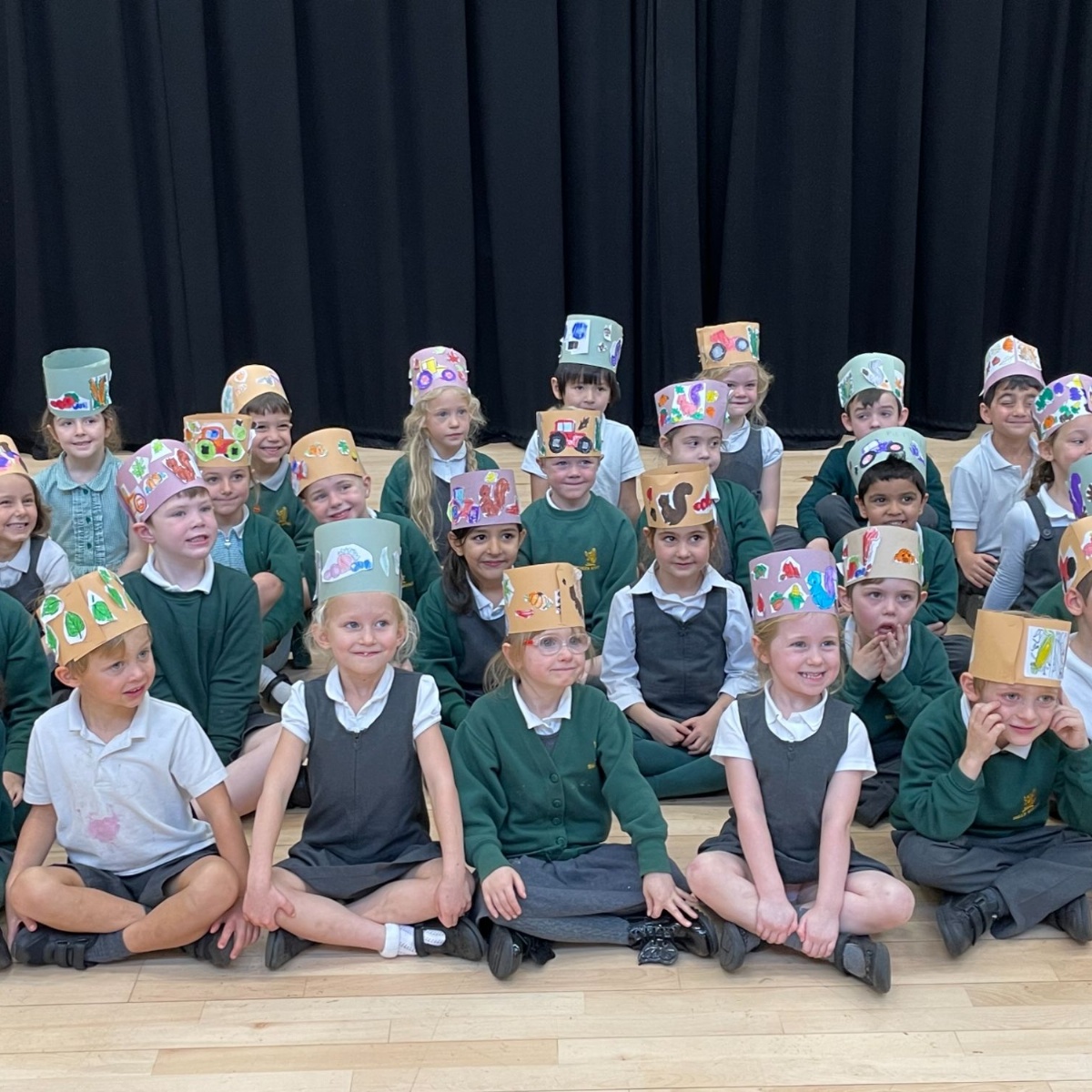 Sheen Mount Primary - Singing, designing and shapes!