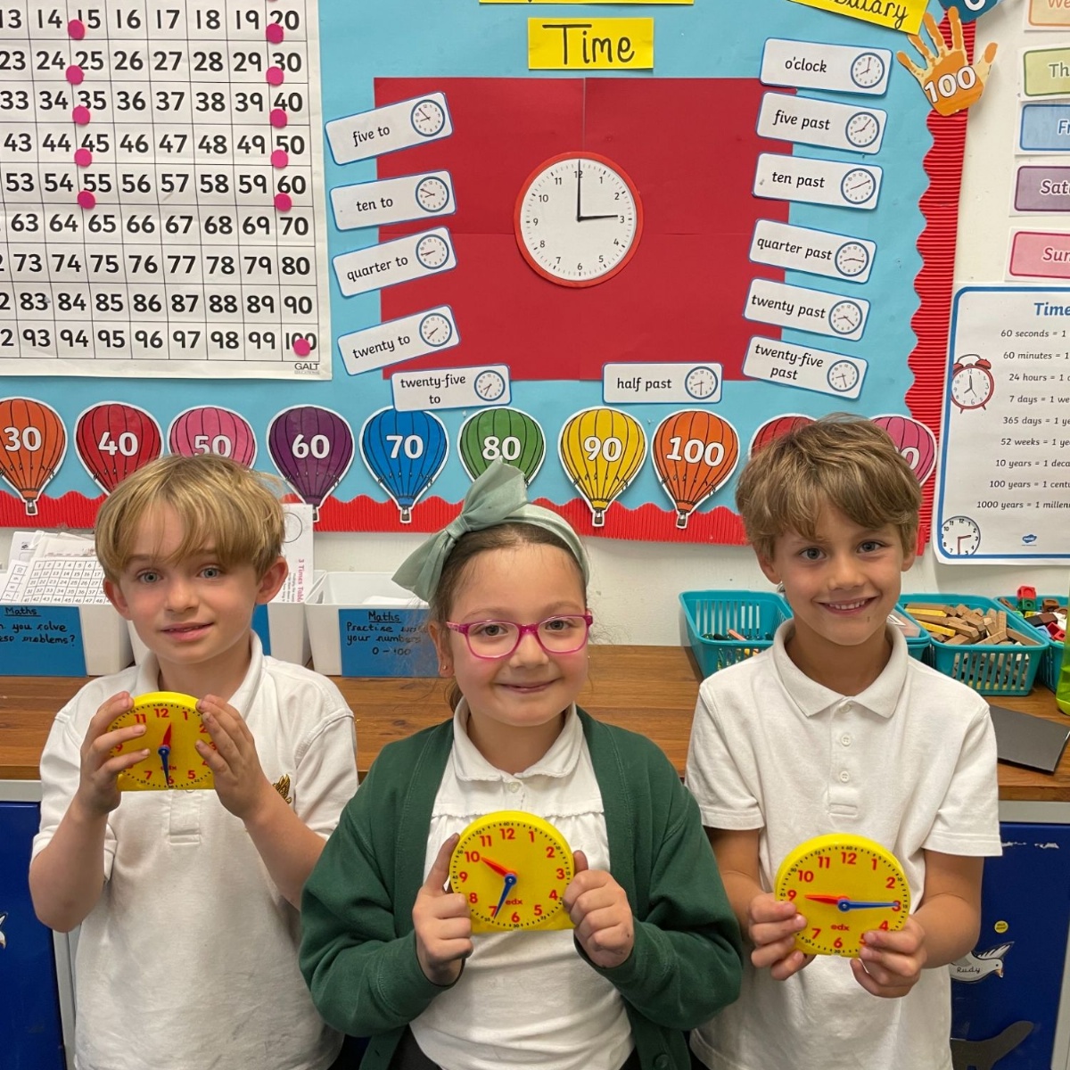 Sheen Mount Primary - Telling the time and making music!