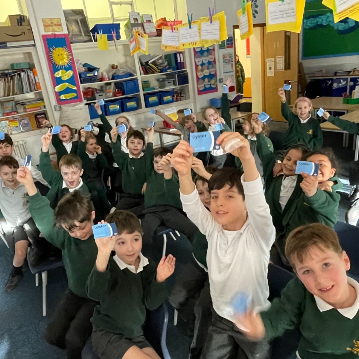 Sheen Mount Primary - Bats, beats and bee bots!