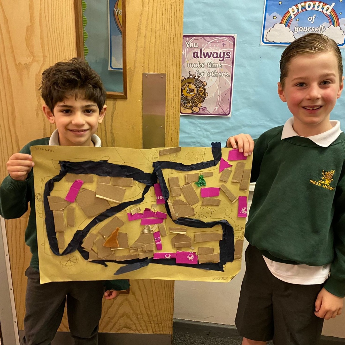 Sheen Mount Primary - 3D maps!